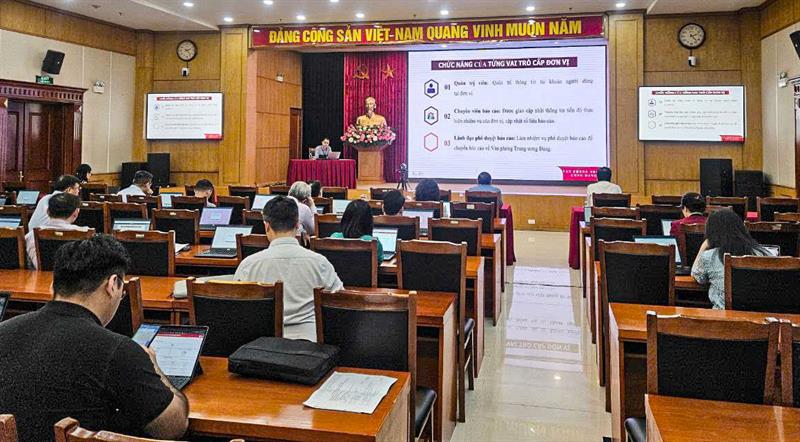 Đảng ủy Tandtc Dự Hội Nghị Tập Huấn Sử Dụng Hệ Thống Giám Sát đánh Giá
